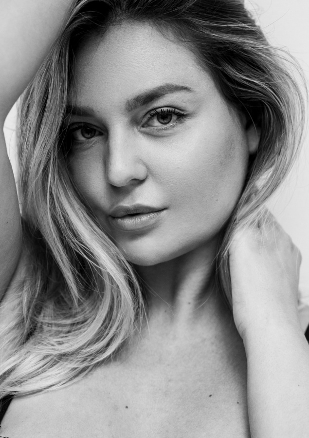 Chicago | Women | ONE Management