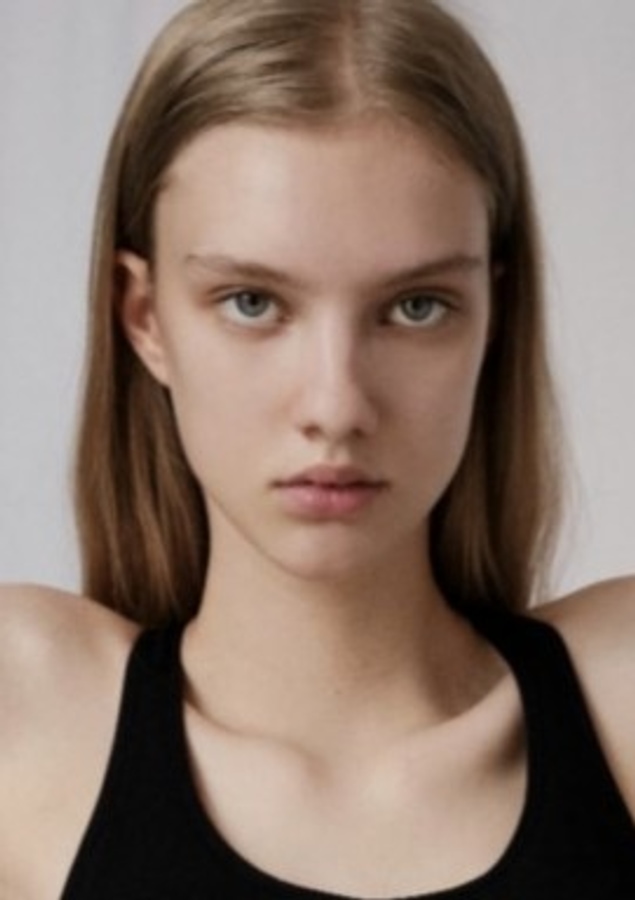 Spain | Women | ONE Management