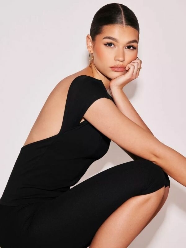 BELLA EFTENE | Spain | Women | ONE Management