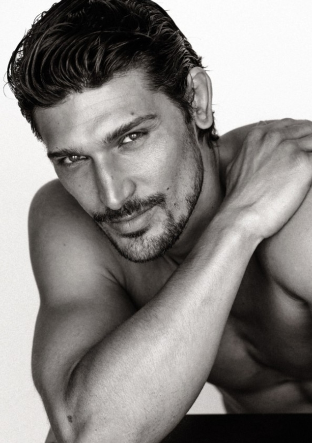 Chicago | Men | ONE Management